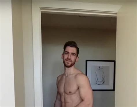 Valentines Day Naked Scavenger Hunt At Philadelphia Art Museum B Wbwn Fm