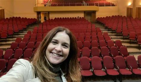 Cl Udia Abreu Cancela Apresenta O De Pe A Ap S Diagn Stico De Doen A Saiba O Que Rolou