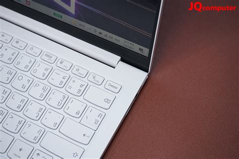 Lenovo Yoga Slim Carbon Jqcomputer