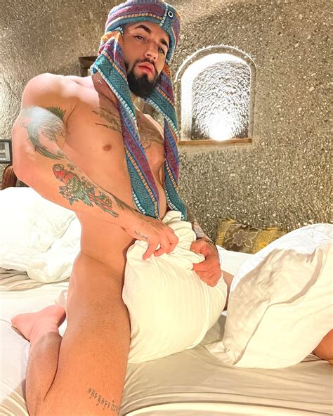 TW Pornstars Rambunctiousgus Twitter Whats Up PM Apr