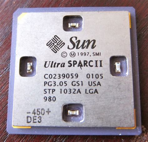 Sun Ultra Sparc Ii。 かけまわる子犬。 Sun Ultra Sparc Ii。 かけまわる子犬。