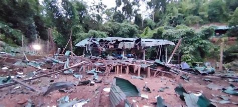 กองทัพอากาศเมียนมา ทิ้งระเบิดโจมตีศูนย์อพยพคะยา กว่า 5 พันคนหนีตายระทึก