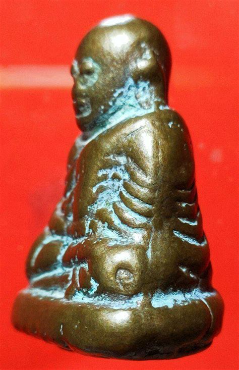 หลวงพ่อเงิน พิมพ์ขี้ตาแข้งตุ่มเข่ายุบ วัดทุ่งน้อย Ennxo