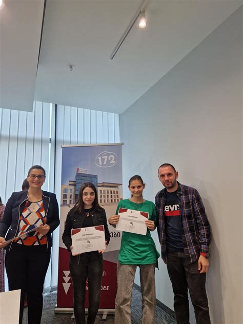 Eeu ში სკოლის მოსწავლეებისთვის ადვოკატ ნიკა სადრაძის საჯარო ლექცია და