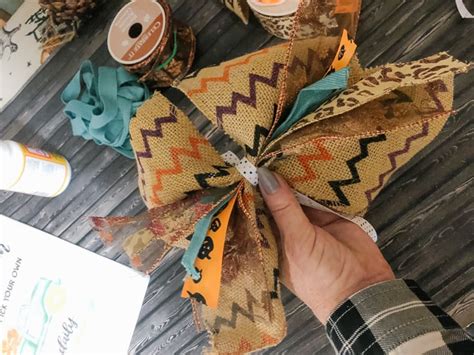 How To Make A Simple Bow A Labour Of Life