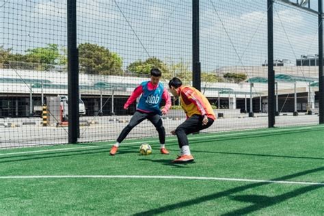 골 때리는 맛에 빠진 2030 女월드컵 특수 제대로 누린 이곳 한국경제