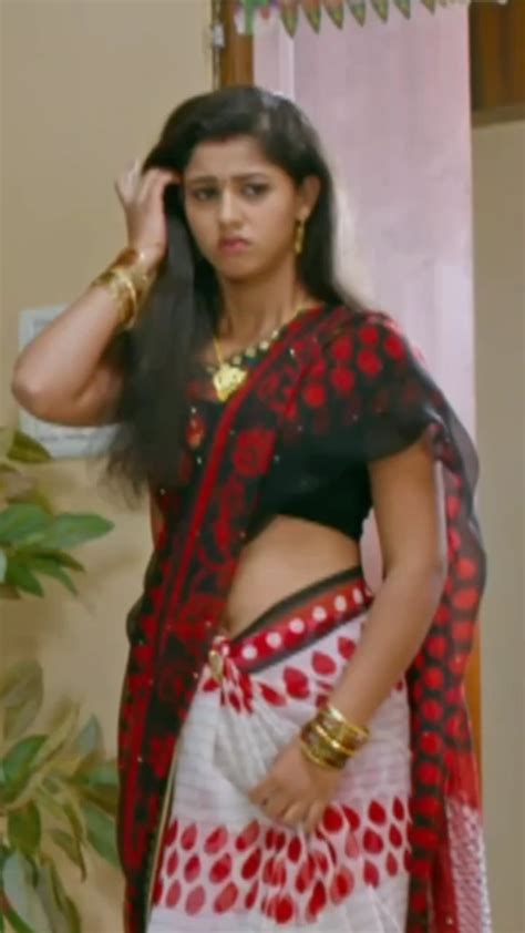 Eluka Majaka Lo Pavani Auntea Boddu Rgadhilonidhulu