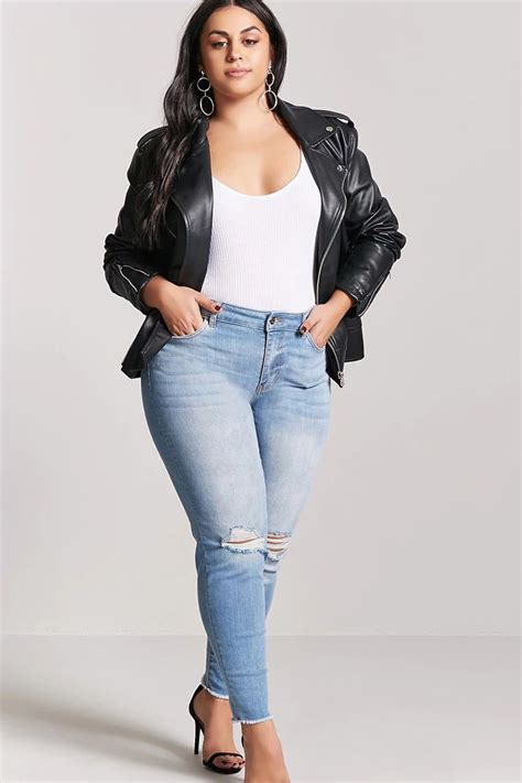 How To Wear Skinny Jeans If Youre Plus Size