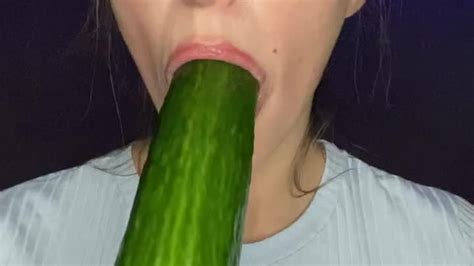 Testing Little Mouth With A Huge Cucumber Drool Deep Throat Free