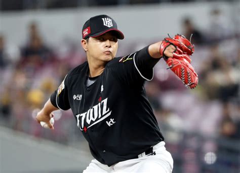 Kt에 오원석 주고 김민 받은 Ssg 왜…김재현 단장 “중간으론 검증된 자원 선발 가능성도”