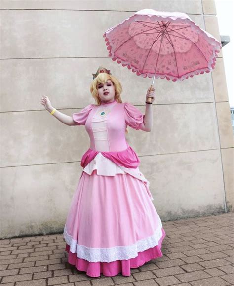 Pin By Vincent Sutton On Mario And Stuff Princess Peach Princess Style