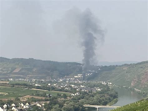 Feuer In Rzig Brand An Der Mosel Bei Hotel