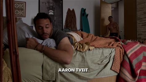 Auscaps Manny Montana Shirtless In Graceland Pilot