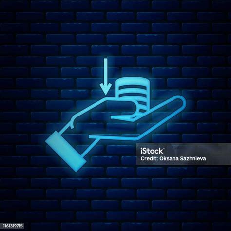 벽돌 벽 배경에 고립 된 손 아이콘에 빛나는 네온 돈 손바닥은 아래로 현금을 보유하고 있습니다 현금 급여 감소 벡터 일러스트레이션 개념에 대한 스톡 벡터 아트 및 기타