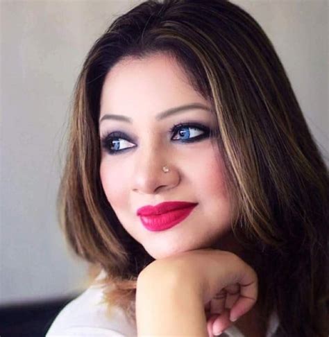 𝗕𝗮𝗻𝗴𝗹𝗮𝗱𝗲𝘀𝗵𝗶 𝗖𝗲𝗹𝗲𝗯𝗿𝗶𝘁𝘆 Glamour Facebook