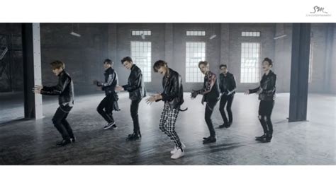 Lirik Lagu Call Me Baby Exo Dengan Terjemahan Indonesia