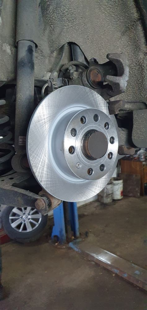 Замена задних дисков и колодок — Volkswagen Jetta Vi 1 4 л 2013 года расходники Drive2