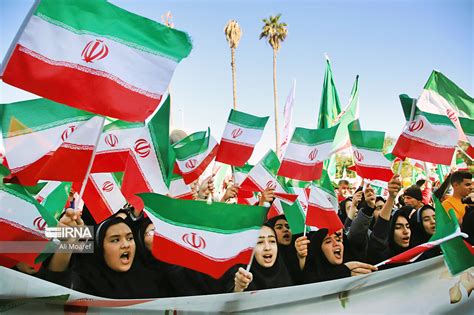 فرماندار سقز دهه فجر بستری برای بازنمایی اندیشه مردم سالاری است ایرنا