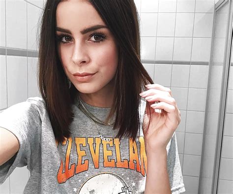 Lena Meyer Landrut Hot German Singer Sexy Comment Photo