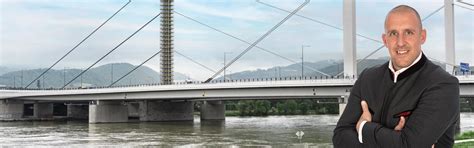 Ringlock Modular Access Scaffolding System Doka