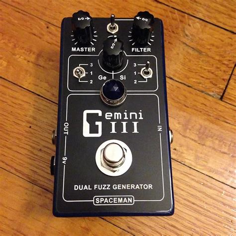 Spaceman Effects Gemini Iii Dual Fuzz Generator Reverb Poland