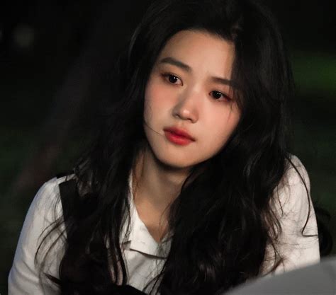 Pin Di 卢昱晓 Lu Yu Xiao Lư Dục Hiểu Gadis Ulzzang Aktris Wanita