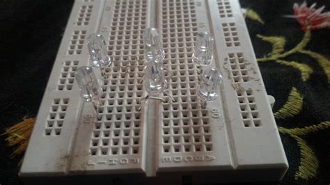 Led Lighting On Breadboard 6 Steps With Pictures Instructables
