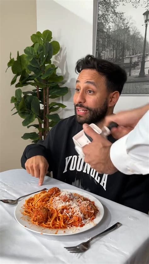 When U Let Someone Use Ur Hotspotw Anwar Jibawi By Adamw Go Check Out The Link I Sent