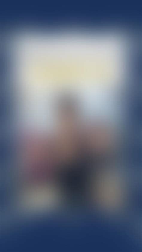 Labubu小米兰限定 抖音