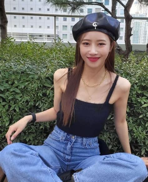 신발 벗겨진 채로 수상 소감 맨발로 연예대상 무대 오른 여자 연예인