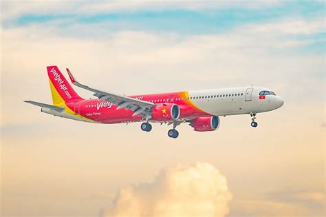 Vietjet Launches Hcmc Chengdu Route On First Day Of Lunar New Year
