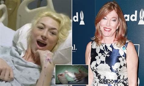 Transgender Surgeon Performs Sex Reassignment Surge Daily Mail Online