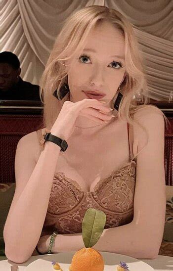 Amybeth Mcnulty Amybethmcnulty Nude Leaks Thefappening