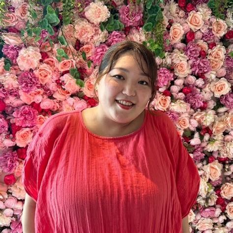 彩 Sayakaplussizemodel • Threads Say More