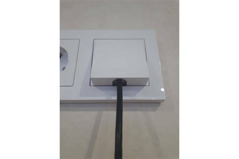 Вывод кабеля Systeme Electric ATLASDESIGN БЕЛЫЙ ATN000199 - выгодная ...