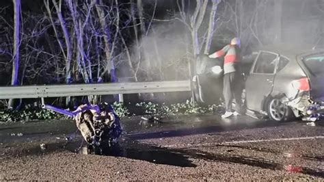 Алкохолът не прощава Пиян младеж катастрофира в Монтанско има пострадало момиче