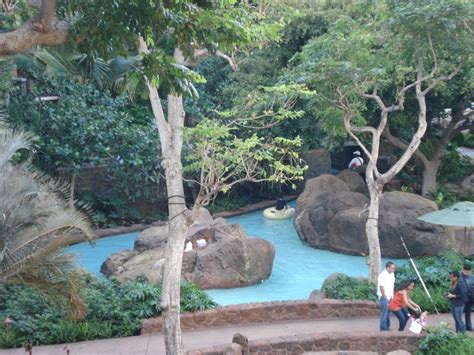 Lazy River At Aulani Disneys New Resort In Koolina Hawaii Aulani Hawaii Dream Vacations