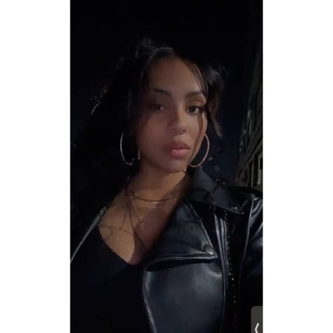 Tinÿ Löve Real Tiny • Threads Say More