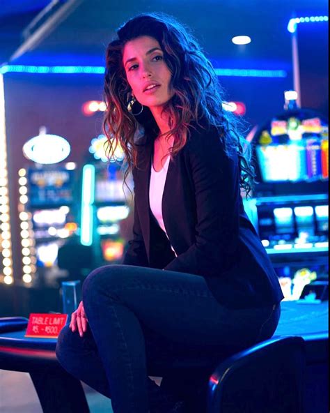 Tania Raymonde Outtake From Season 3 Portraits At The Rising Sun 🦅