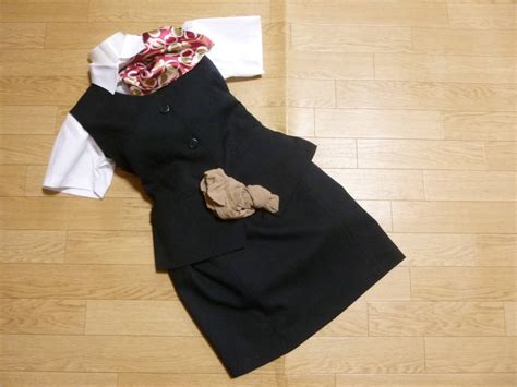 Yahooオークション 制服セット 某携帯ショップ 受付嬢 制服