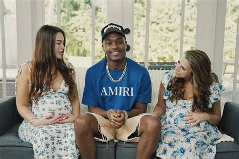 დედა შვილი ერთდროულად დაფეხმძიმდა ერთი კაცისგან