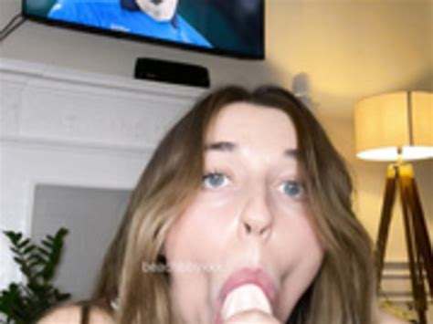 Daisy Drew Dildo Blowjob