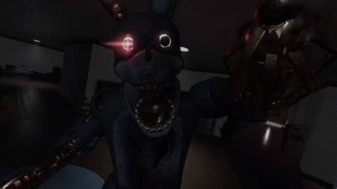 Running From Nosey The Animatronic Roblox Nosey Animatronic Youtube