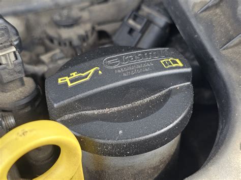 Прокладка крышки маслозаливной горловины — Volkswagen Polo Sedan, 1,6 л ...