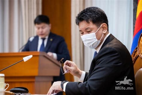 Алтанбулаг боомтоор нэвтрэх ачаа тээврийн хөдөлгөөнийг 02 дугаар сарын 01 ний өдөр хүртэл дахин