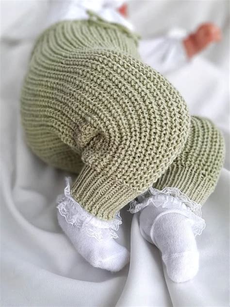 Вязаные детские штанишки спицами Описание вязания мастер класс Agujas Tejidos