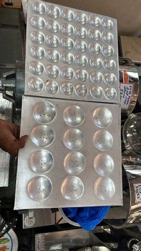 Stainless Steel Mini Idli Plate At ₹ 300 Piece In Vasai Id 2855533729662