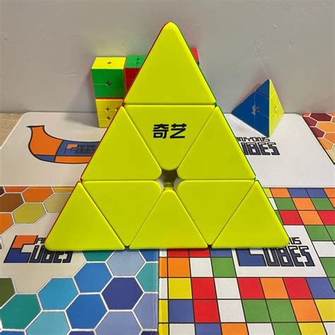 Qiyi Big Pyraminx 27 5cm Qimeng Plus Kanyons Cubes