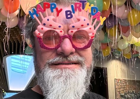 Ko Je Patrik Tkač Ekscentrični Slovak Koji Je Kupio Biznis Srđana Šapera