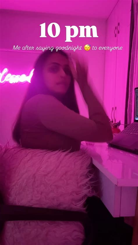 Anukrity Software Engineer Can You Also Relate 🤭🤭👩🏼‍💻 Workfromhome Remotework Instagram